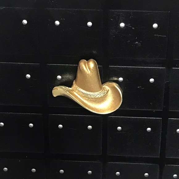 Jewelry | Vintage Brushed Gold Tone Cowboy Hat Tacklapel Pin | Poshmark